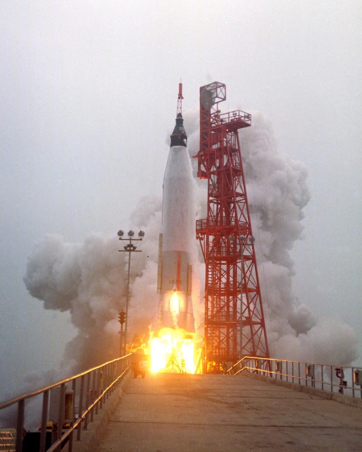 A Closer Look At The Breitling Historical Space Watch And New ...