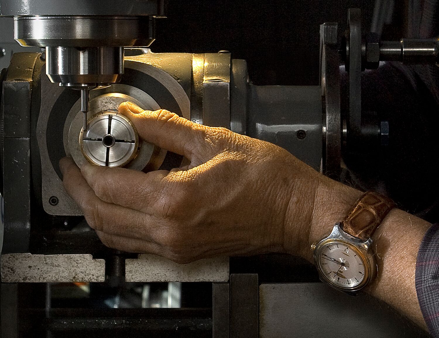 Geoffrey Roth Watch Engineering:AZ Made