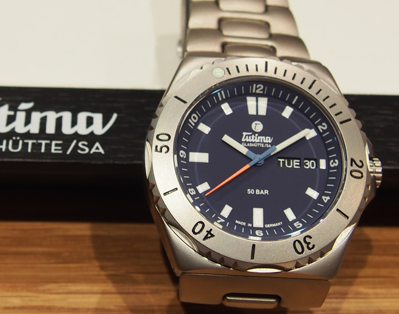 Hands On with the Tutima M2 Seven Seas Dive Watch (Baselworld 2016)